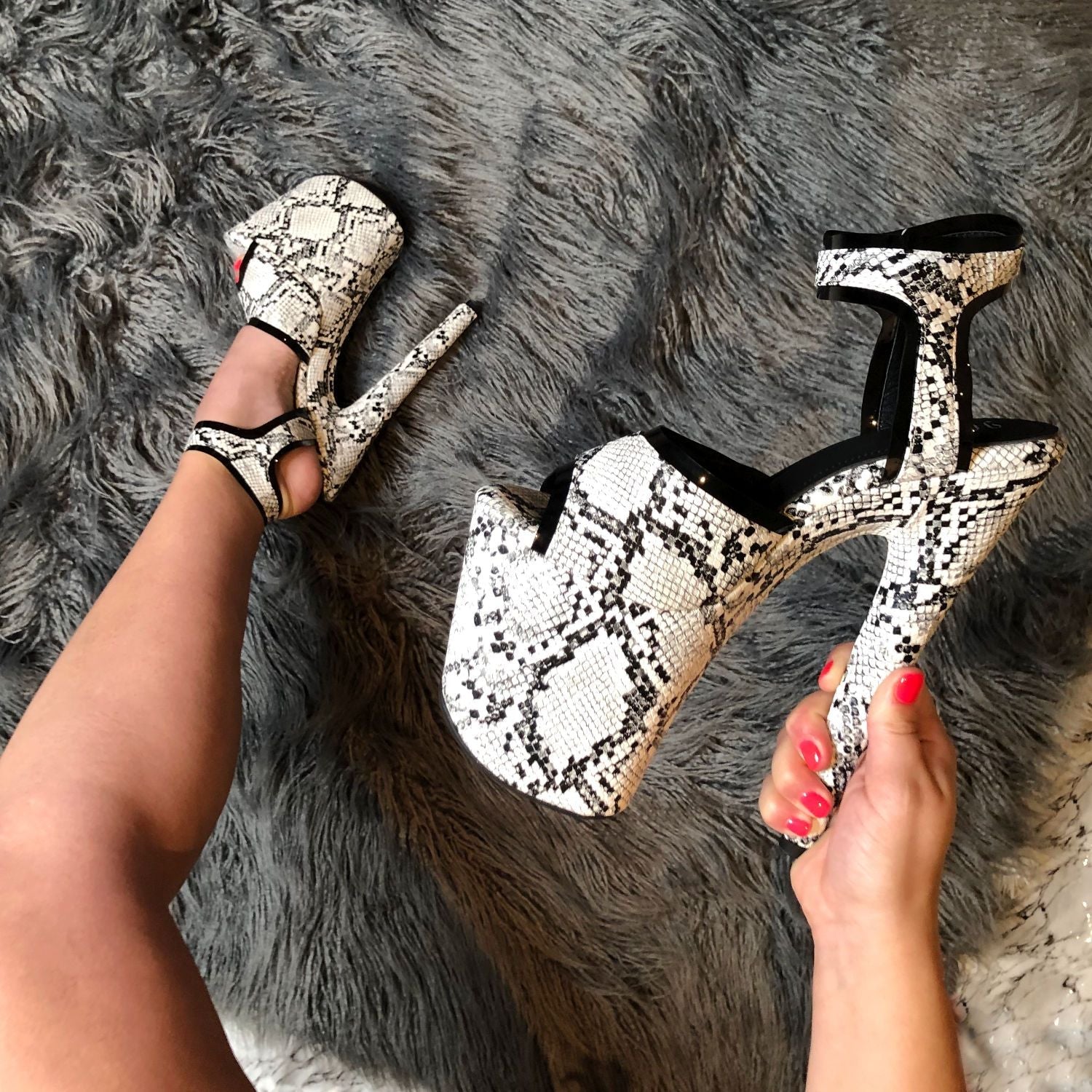 Mama Mamba Stiletto - 8 INCH - New 2024 Fit – Hella Heels US